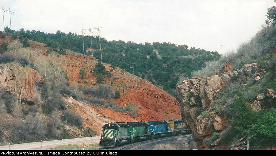 BNSF's Denver,CO-Riverbank,CA Manifest Rio.Utah May 9.1998.